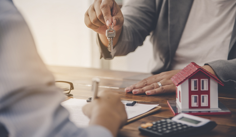 El Crédito Inmobiliario en el Perú: Impulso a la Propiedad y el ...